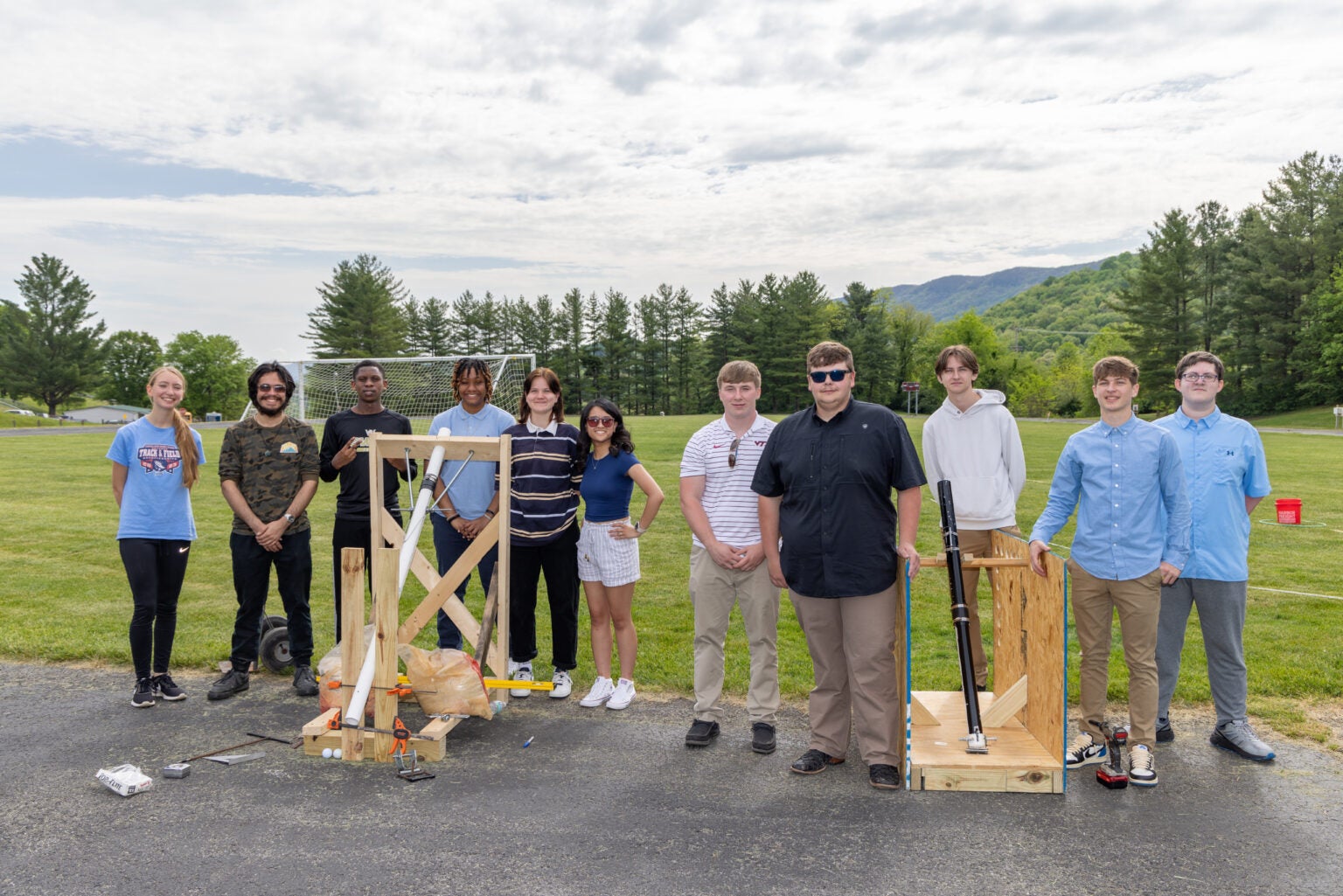 Engineering Students Build and Compete - Southwest Virginia Community ...